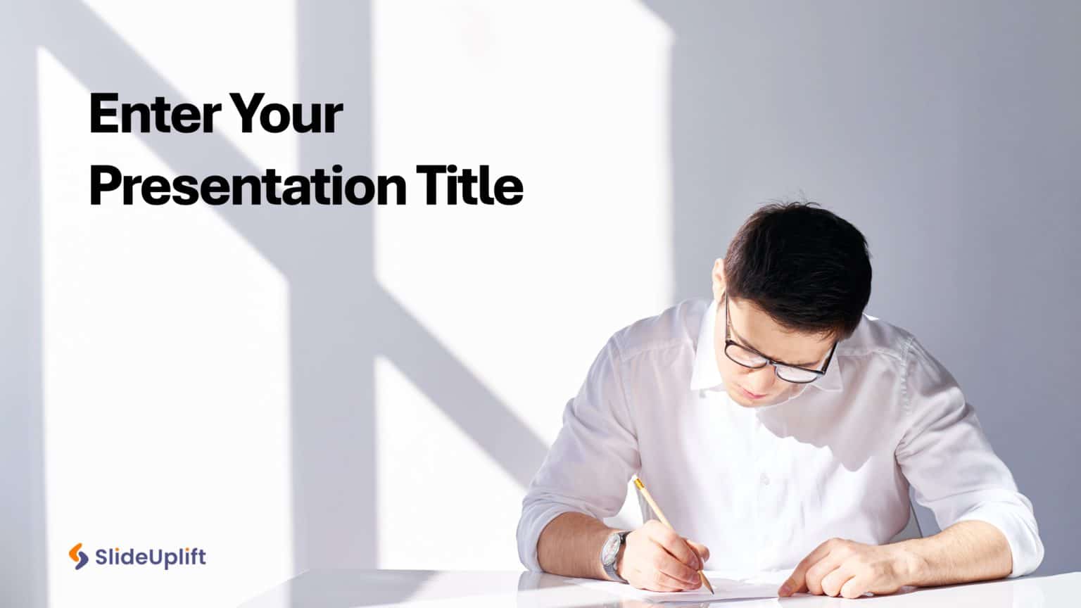 Eye-Catching Title Slides for a Great First Impression | SlideUpLift